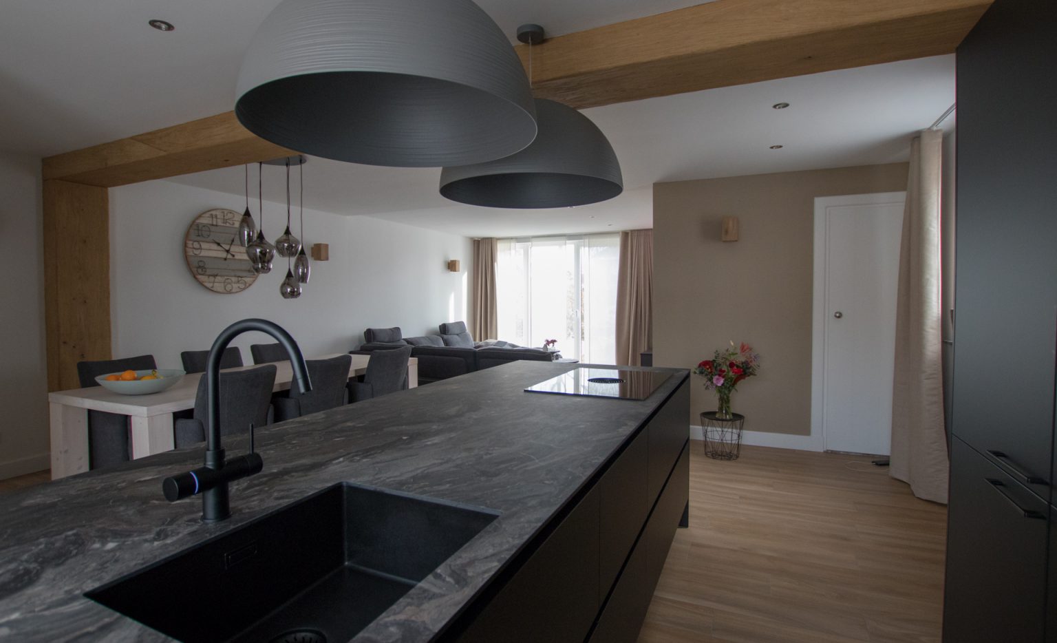 Stalen balk bekleden met hout – Project 174 - Eikentuinhuis